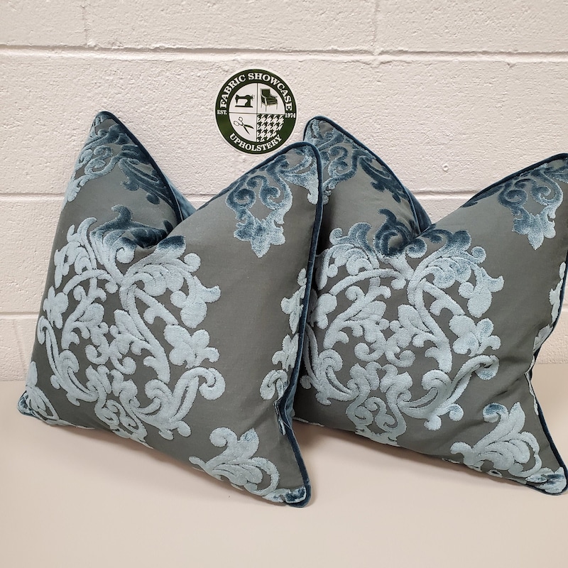 Robert Allen Pillow - Etsy