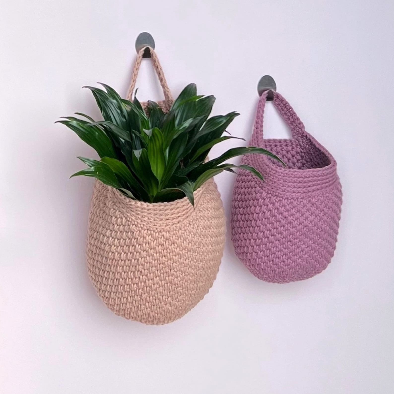 Hanging Plant Basket Crochet Pattern, 2 Sizes, Wall Hanging Baskets ...