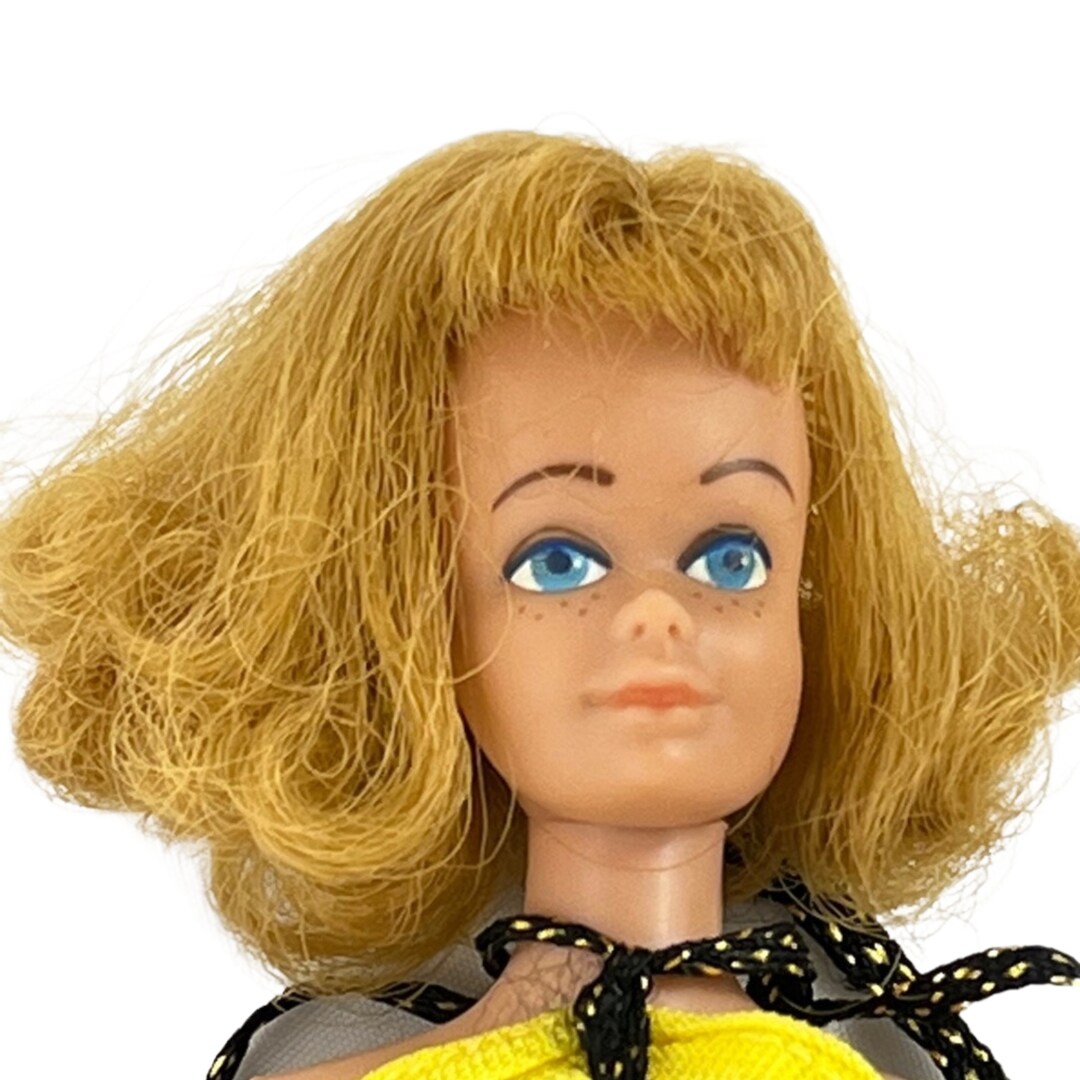 Vintage 1962 And 1965 Midge Doll With Freckles Blonde Midge Barbie