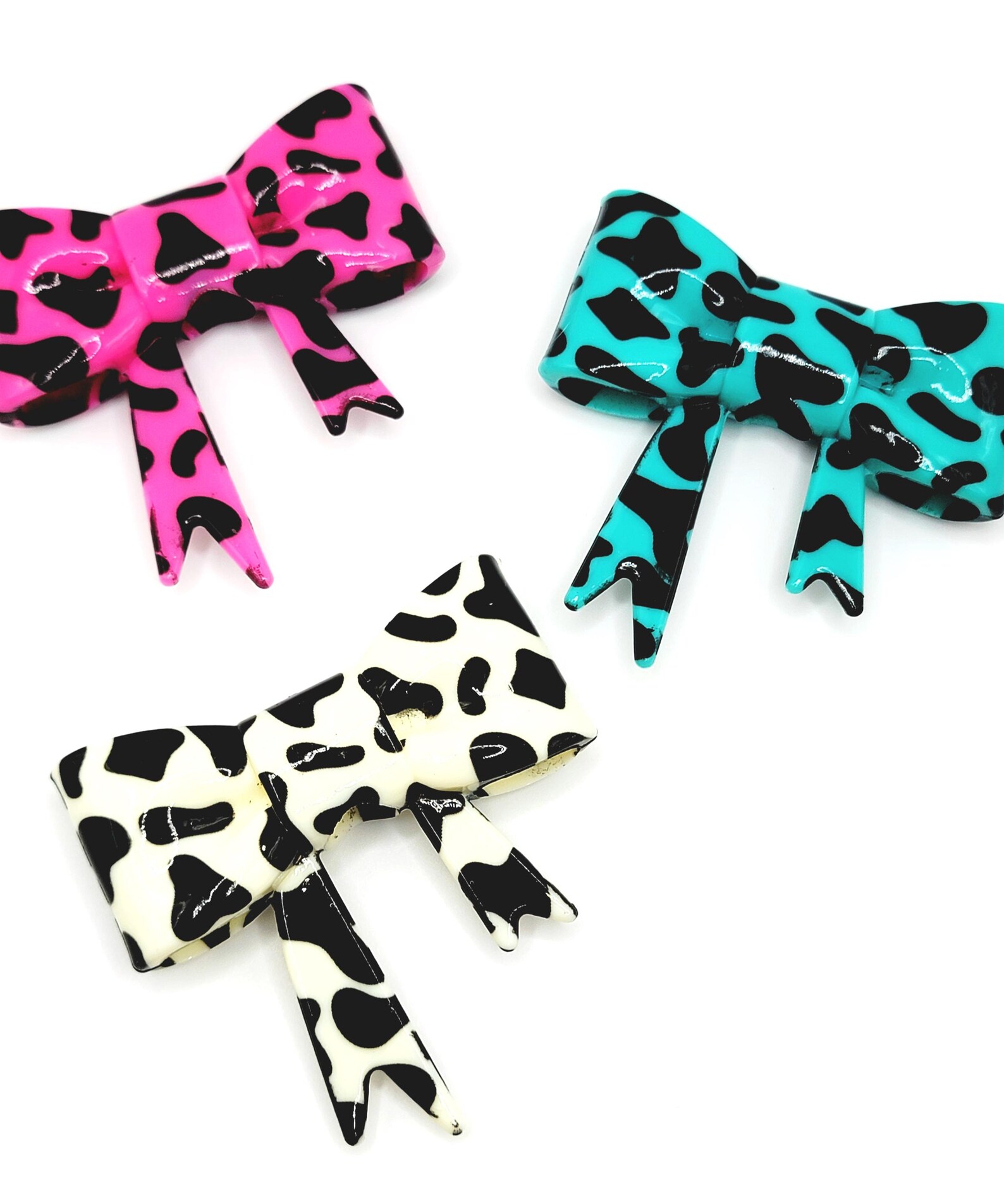 Large Cow Print Silicone Bow Focal Pen Bead Shiny Finish, Cow Print Big ...