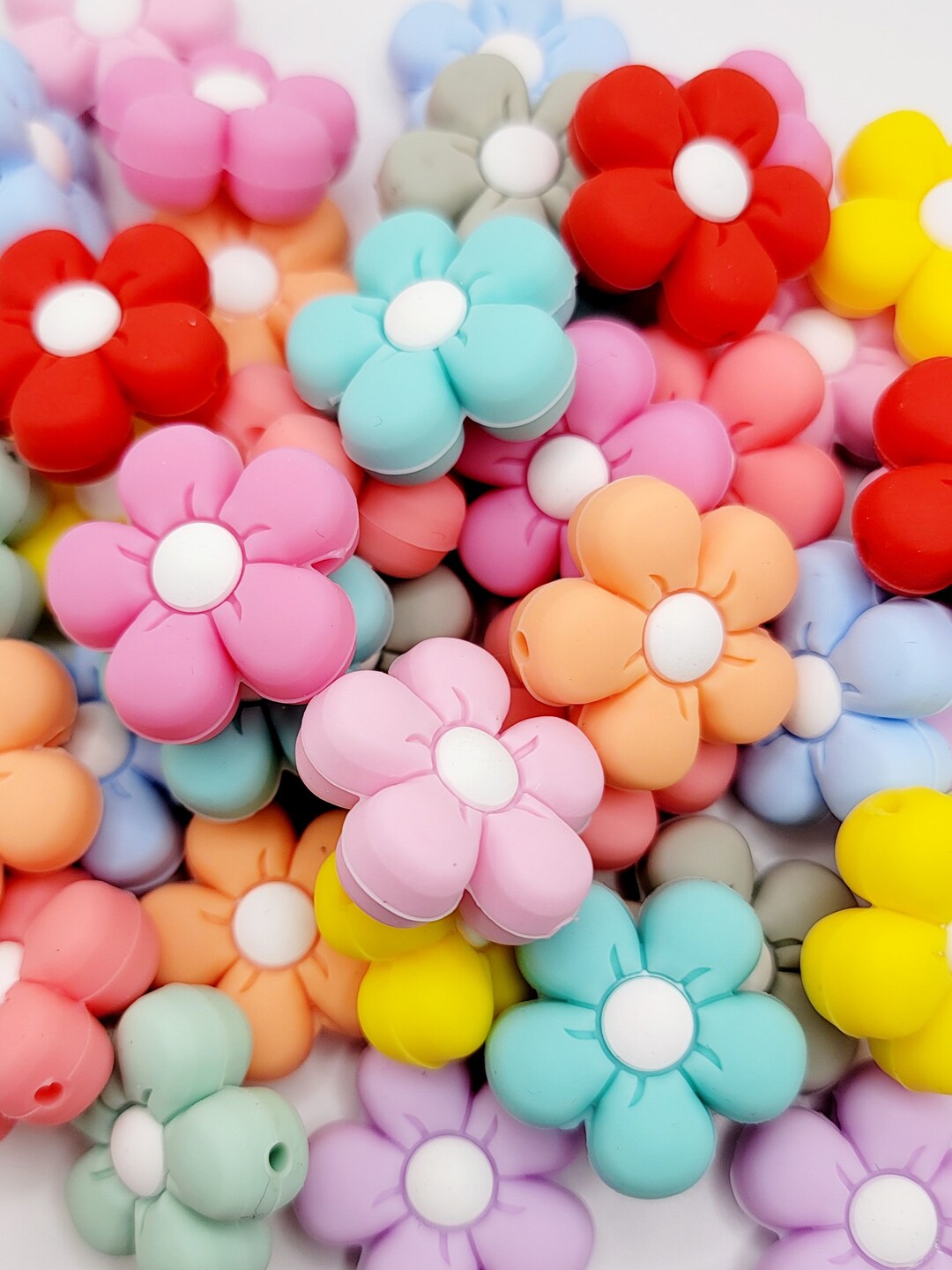 SET OF 2, Daisy Flower Silicone Bead, Flower Focal Silicone Bead ...