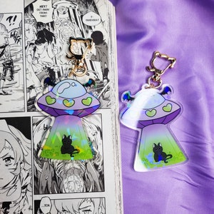 Sparkly UFO Keychain Alien Abduction Keychain Black Cat Keychain ...