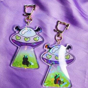 Sparkly UFO Keychain Alien Abduction Keychain Black Cat Keychain ...