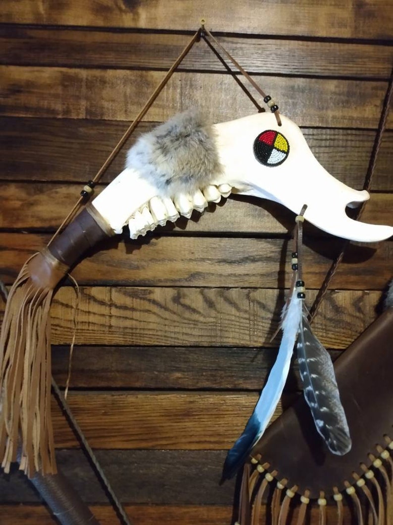 Agate Spear & Buffalo Jawbone Club Wall Decor: Leather Quiver Set - Etsy
