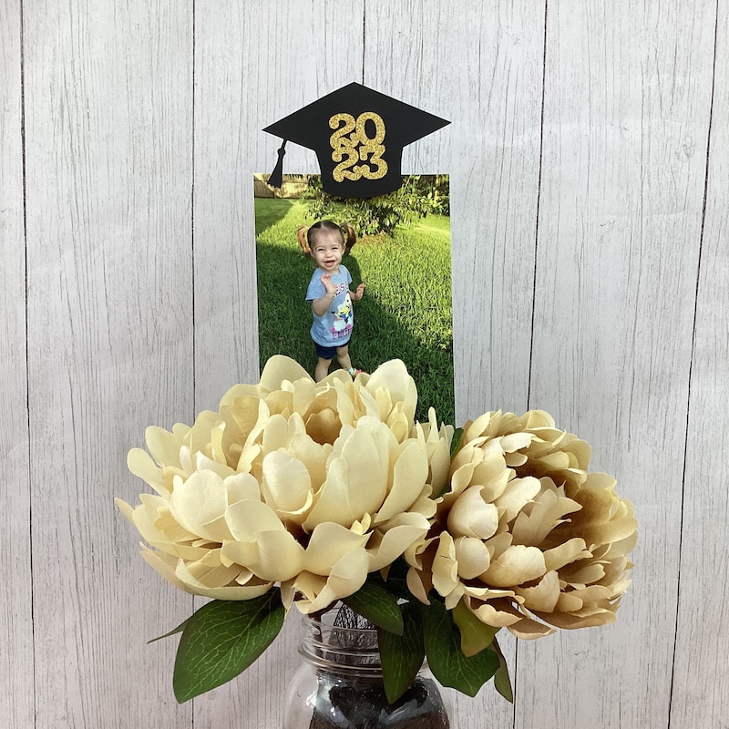 Grad Centerpiece - Etsy