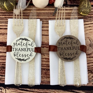 12 Place Cards Set Thankful, Blessed Friendsgiving Decor, Round ...