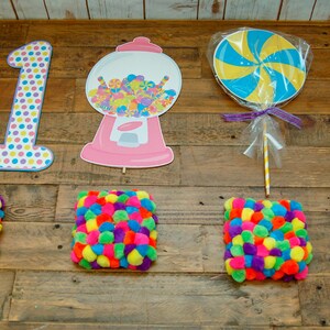 Candy Tabletop Centerpieces: Sweet One Birthday Supplies, Candy Girl ...