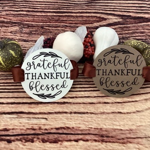 12 Place Cards Set Thankful, Blessed Friendsgiving Decor, Round ...