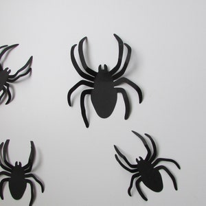 Set of 20 3-D Spiders Wall Décor: Multiple Size Bat Cut-outs, Indoor ...