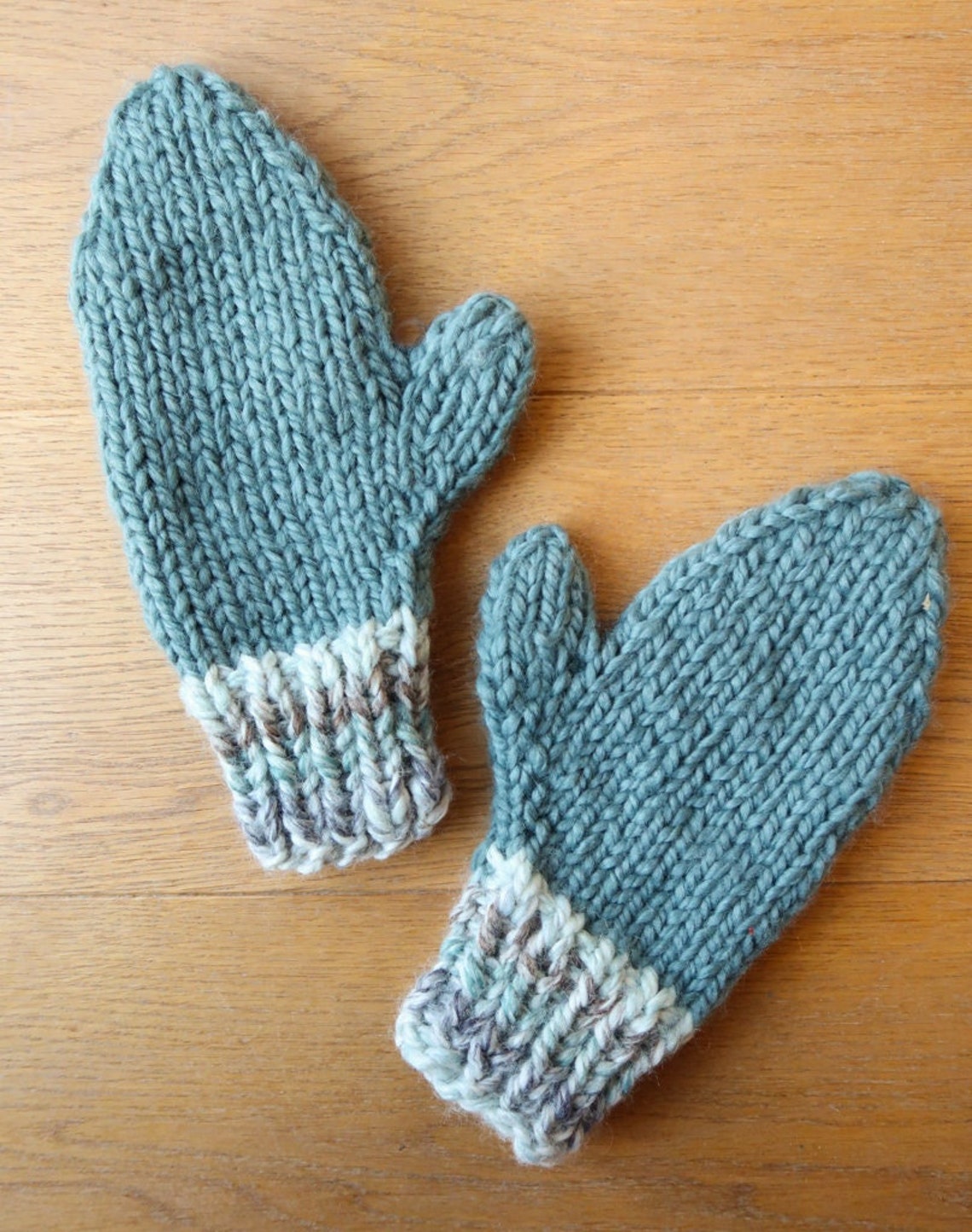 Chunky Mitten Knitting Pattern Quick Easy Knit Mittens - Etsy