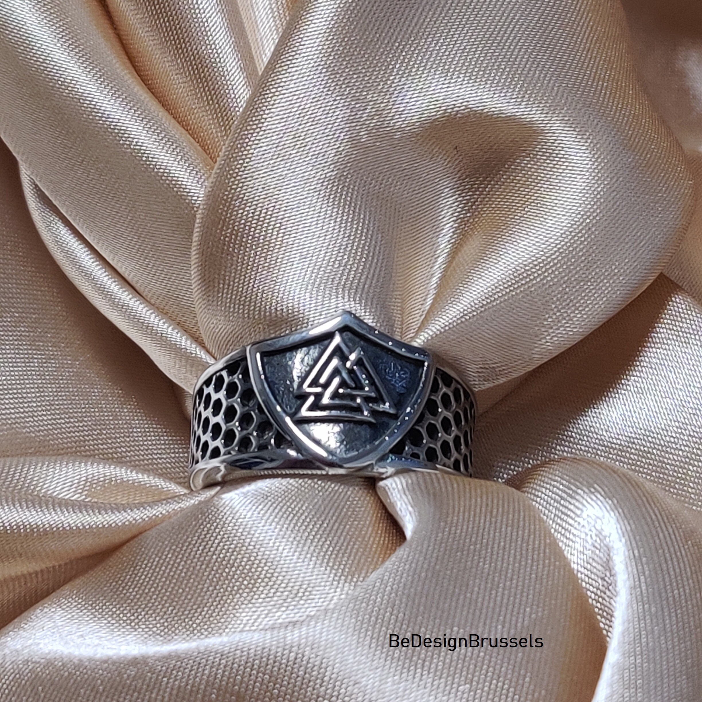 Norse Valknut Ring - Etsy
