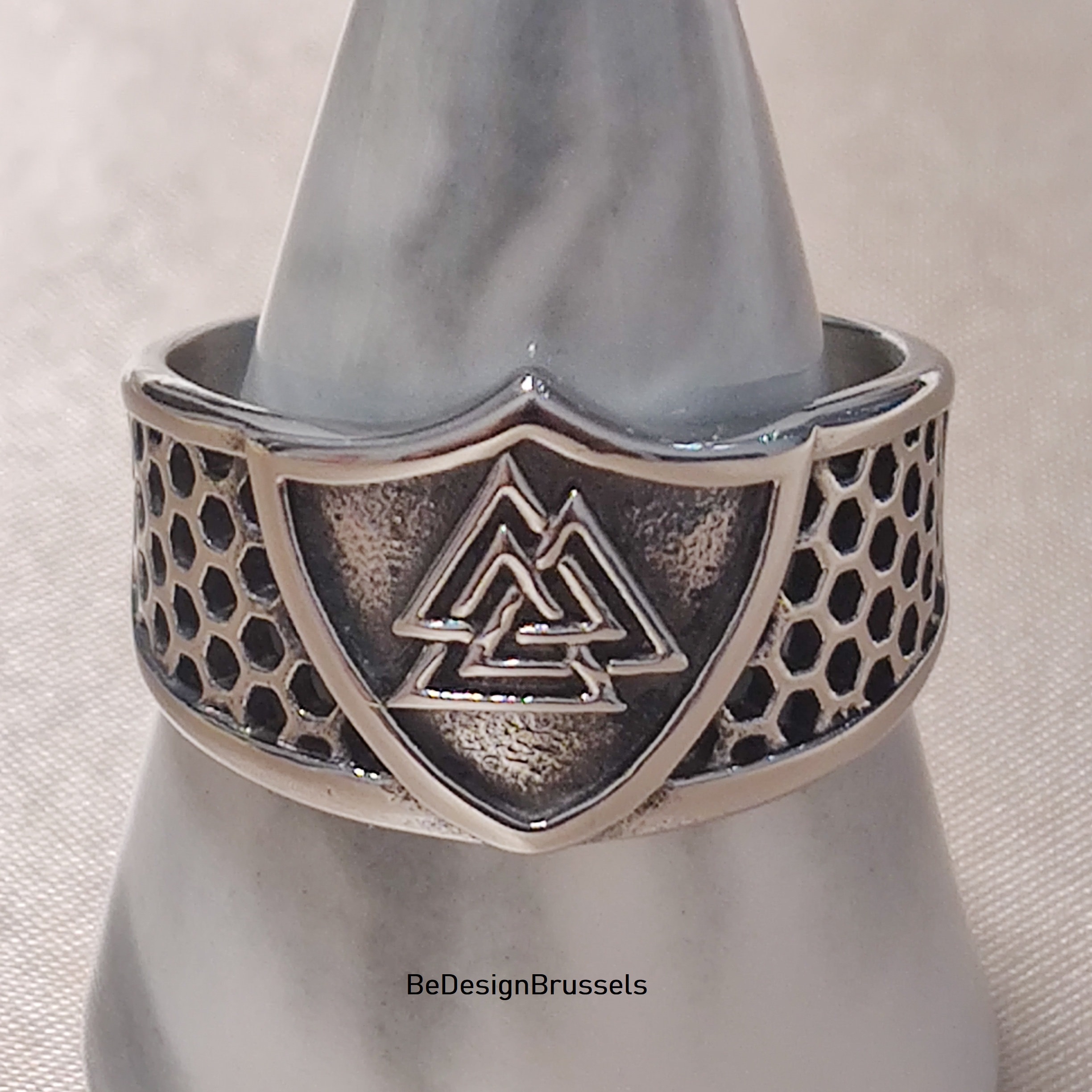 Norse Valknut Ring | Etsy