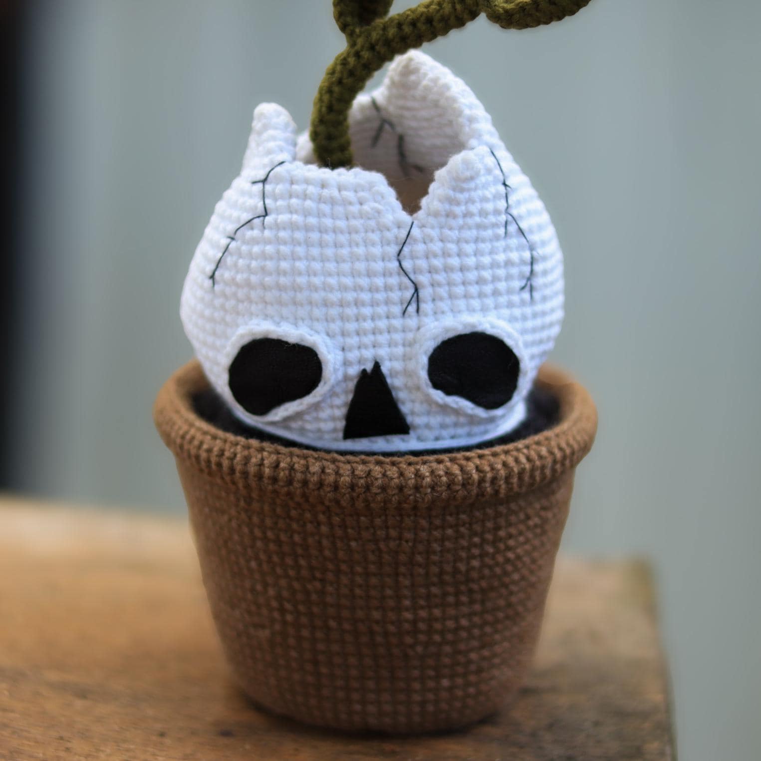 Crochet Skull Halloween PATTERN | Amigurumi | Flower in Skull | Crochet ...
