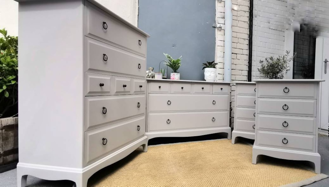 Stag Minstrel Furniture , Bedroom Furniture Set , Painted Bedroom ...