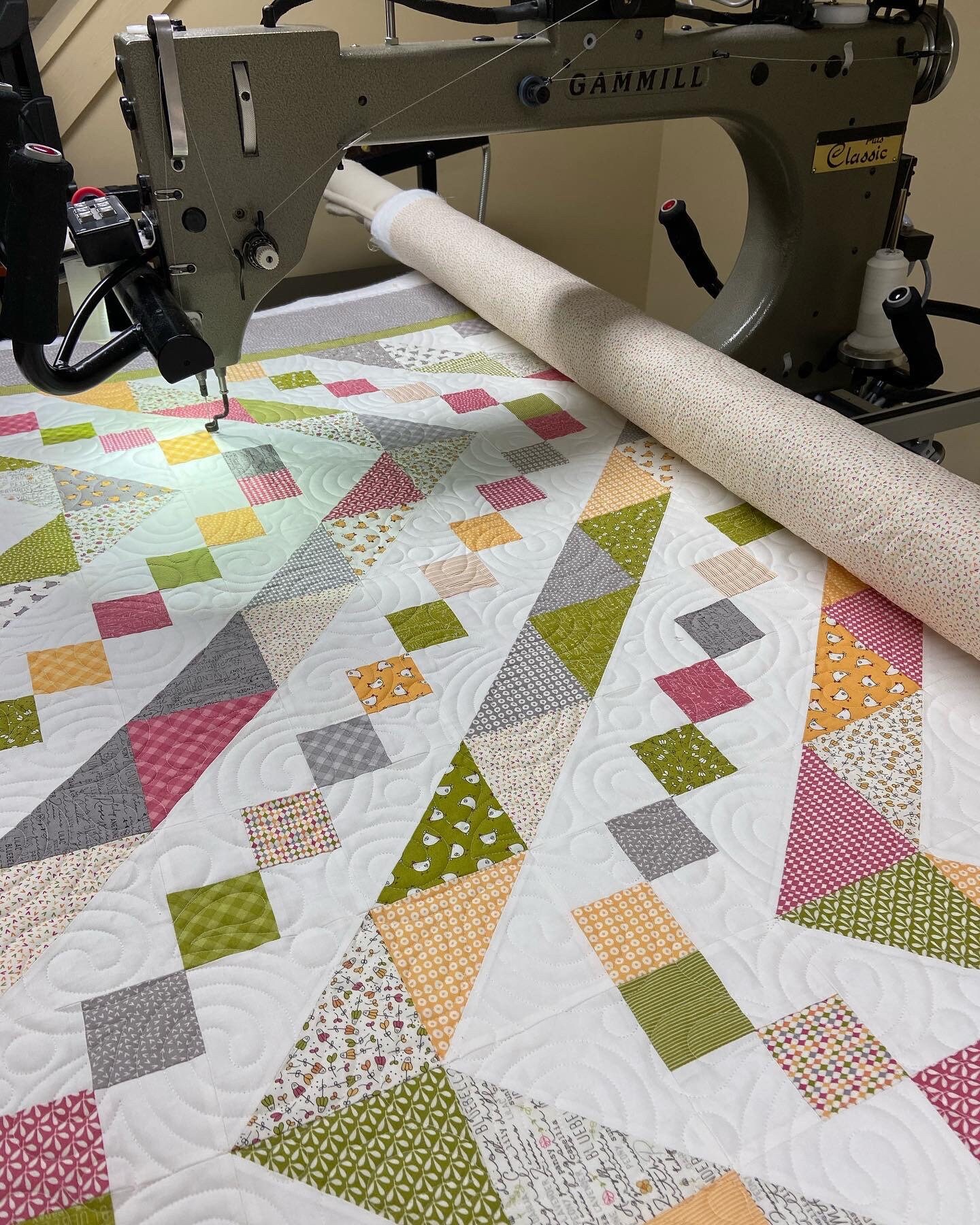 Chicken Scratch Quilt, Modern Quilt, Spring Quilt, Sweetwater, Handmade ...