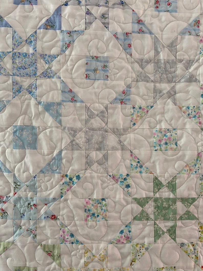 Flower Fields Quilt Modern Quilt Contemporary Quilt - Etsy