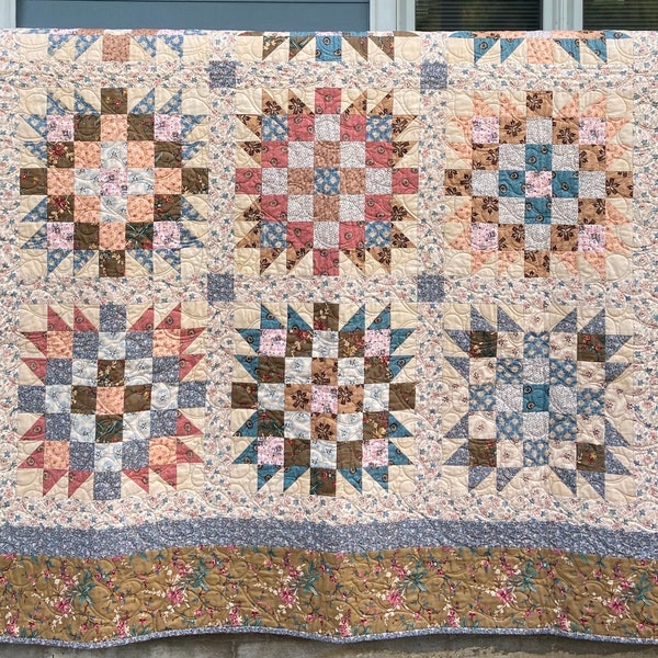 Traditional Quilt - Etsy