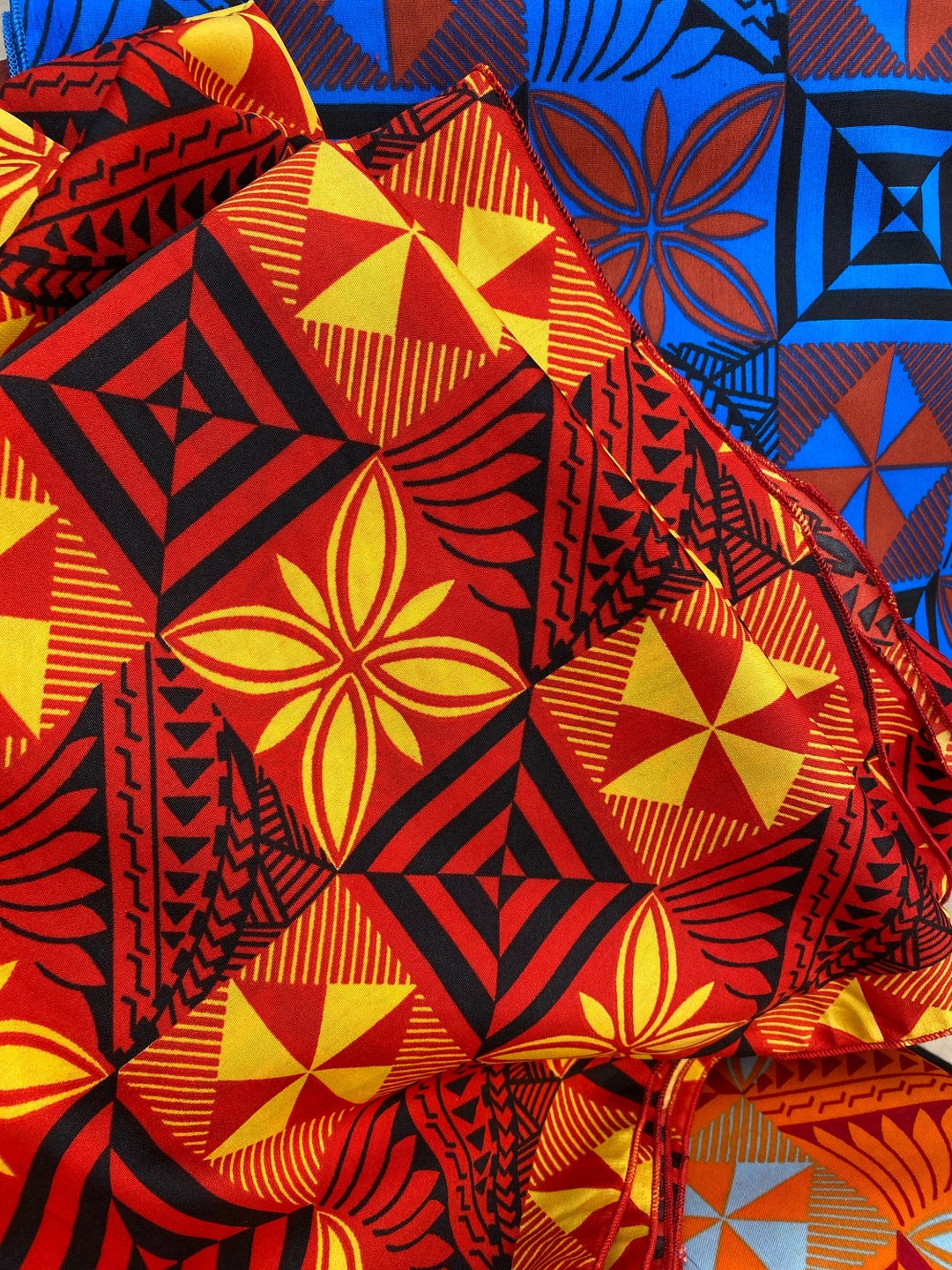 New Sarong, Pareo, Lava Lava, Beach Wrap - 72” X 45” Polynesian Block ...