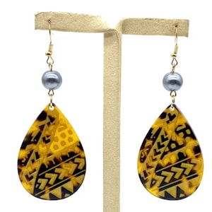Polynesian Island Tribal Earring Set - Resin Embossed With Pearl ...