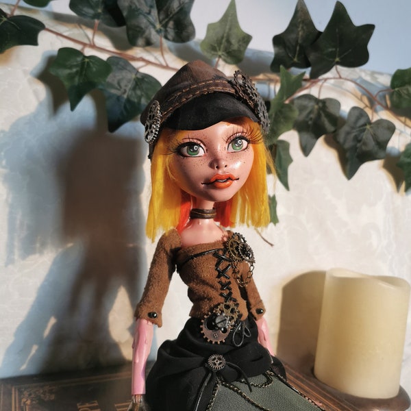 Monster High Repaint - Etsy