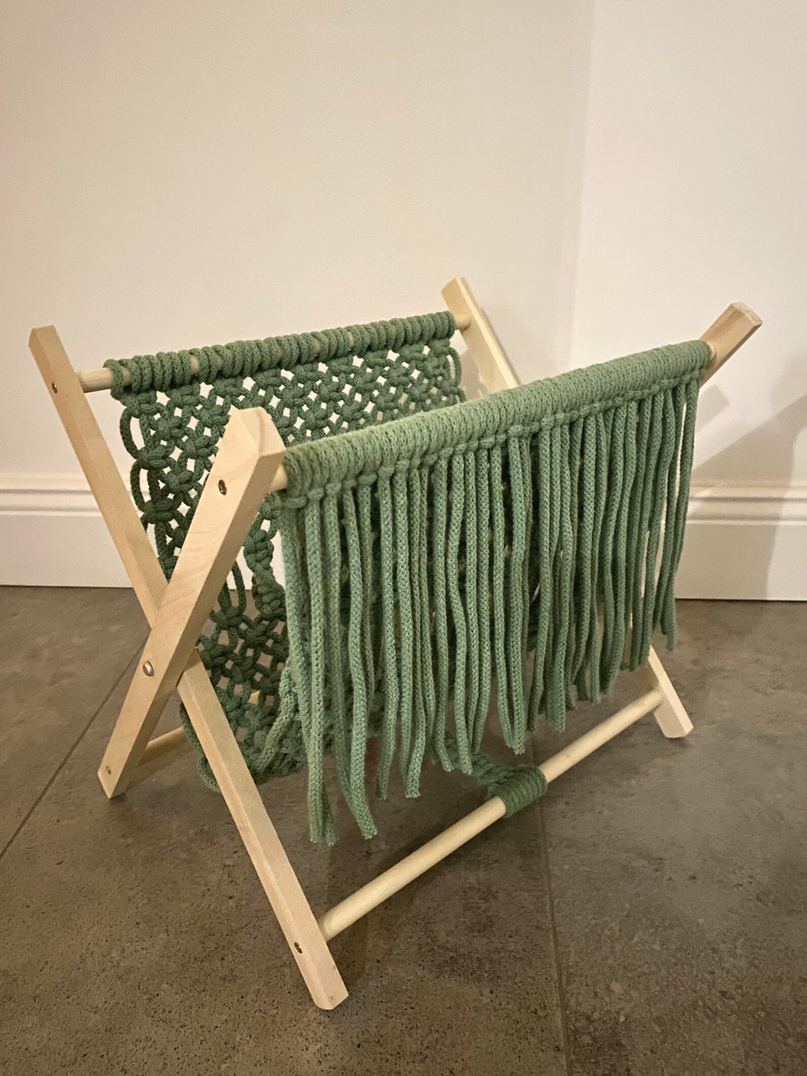 Magazine Newspaper Rack Unique Masterpiece Macrame Boho - Etsy