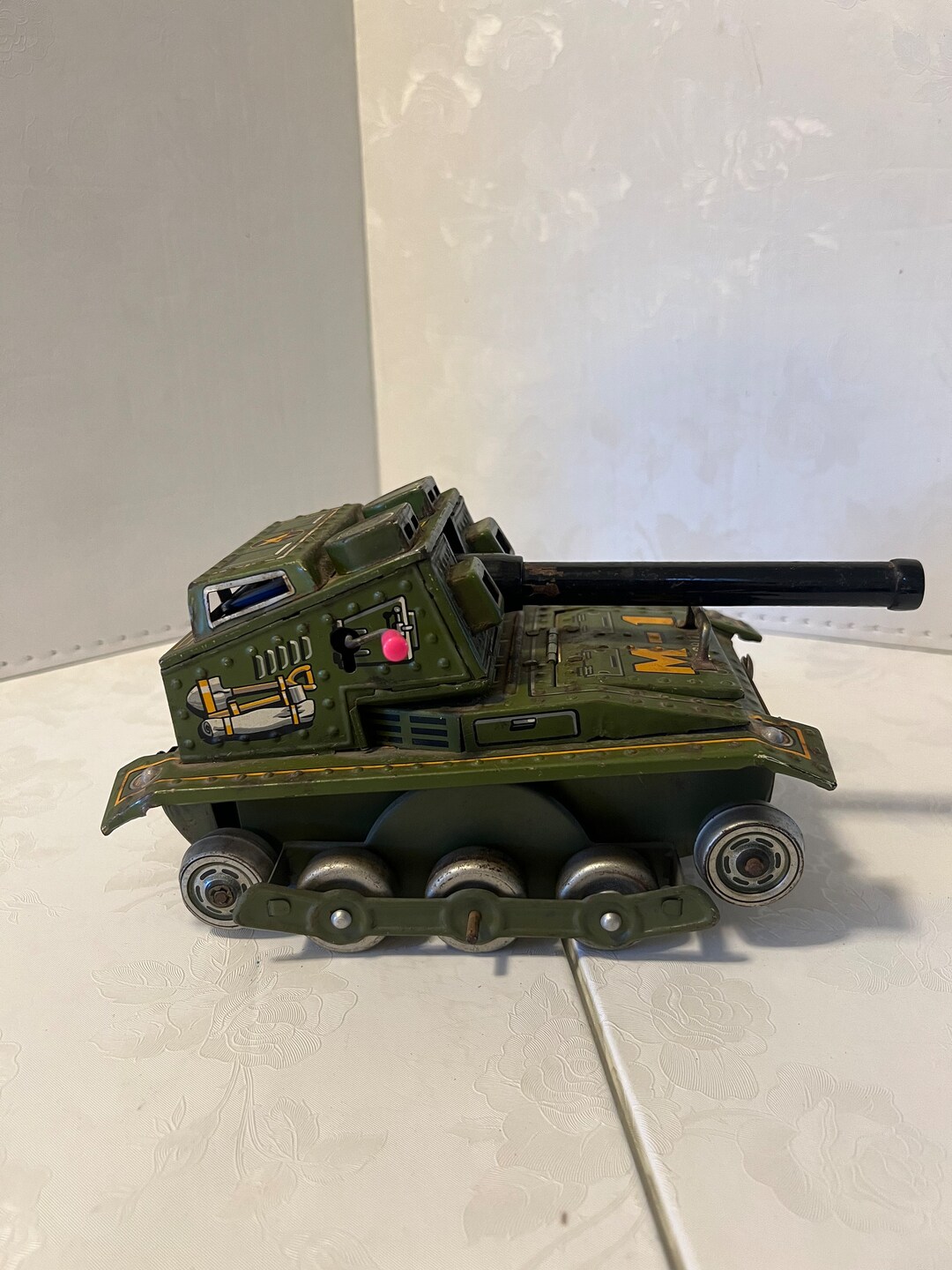 Vintage Litho Japan M-1 Tank - Etsy