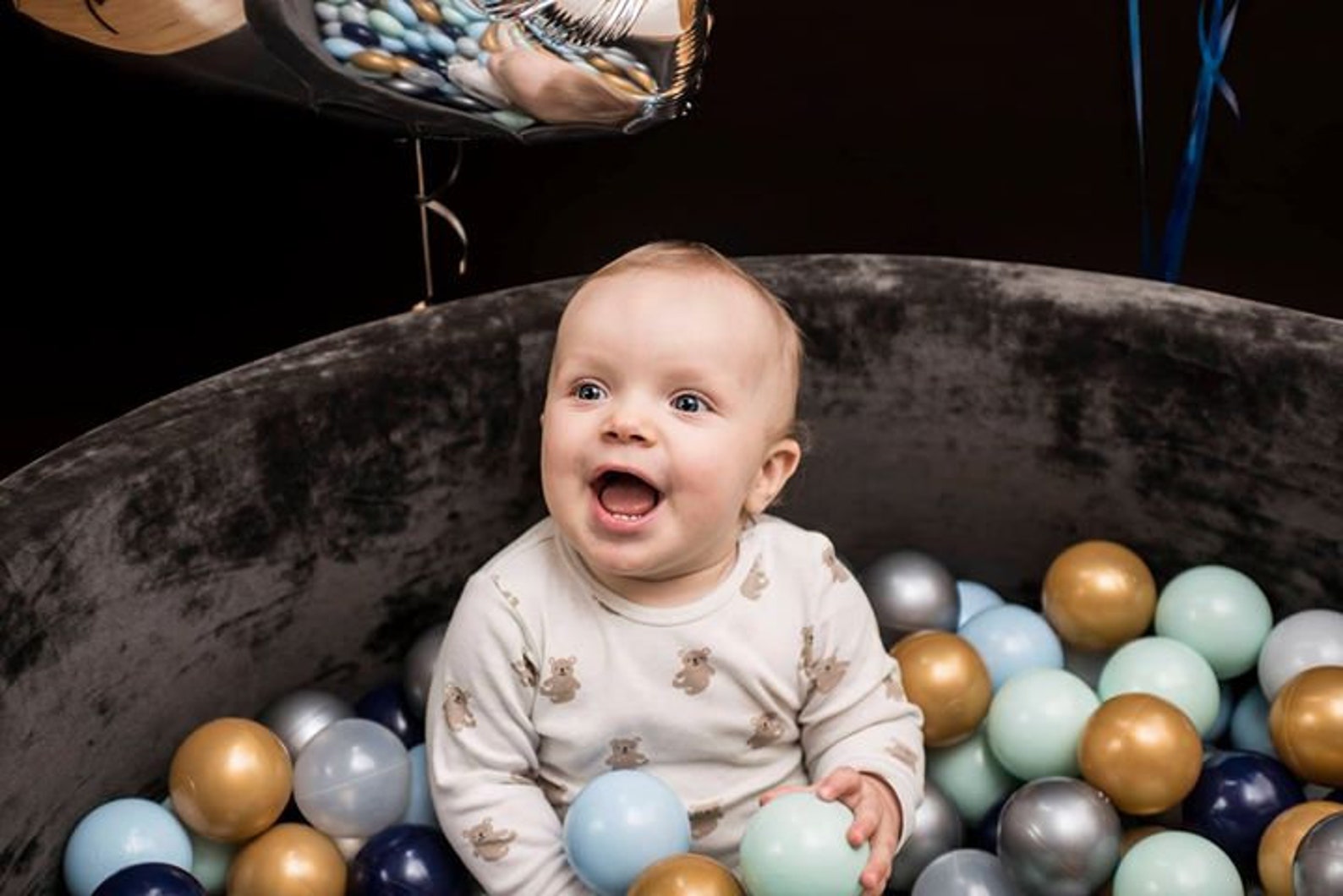 BIG Ball Pit With 380 Balls, Grey Ball Pit for Kids - Etsy