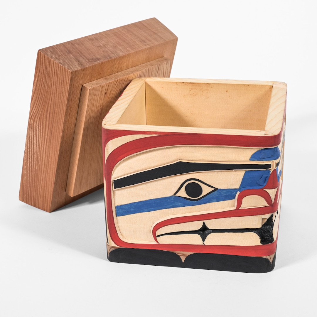 Native First Nations Bentwood Box Honoring Ancestors Design - Etsy Canada