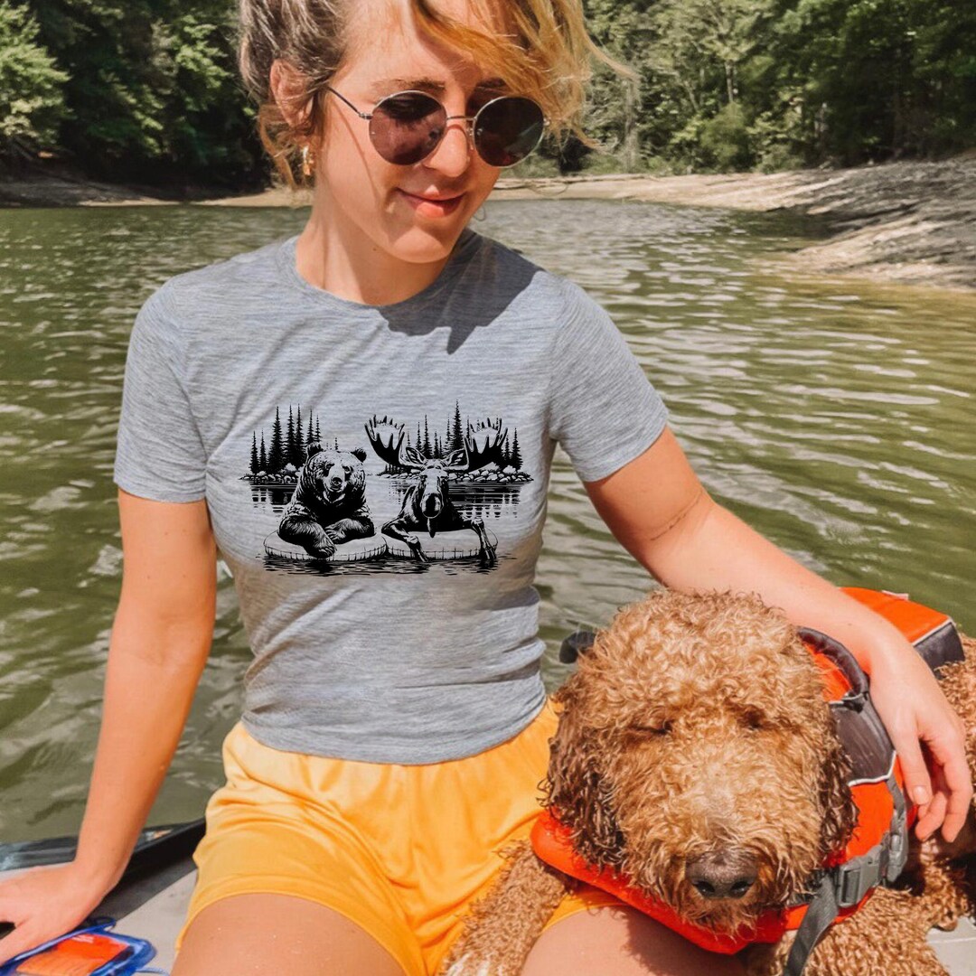 Funny Bear Moose Floating Shirt – River Tubing Wildlife Tee, Camping ...