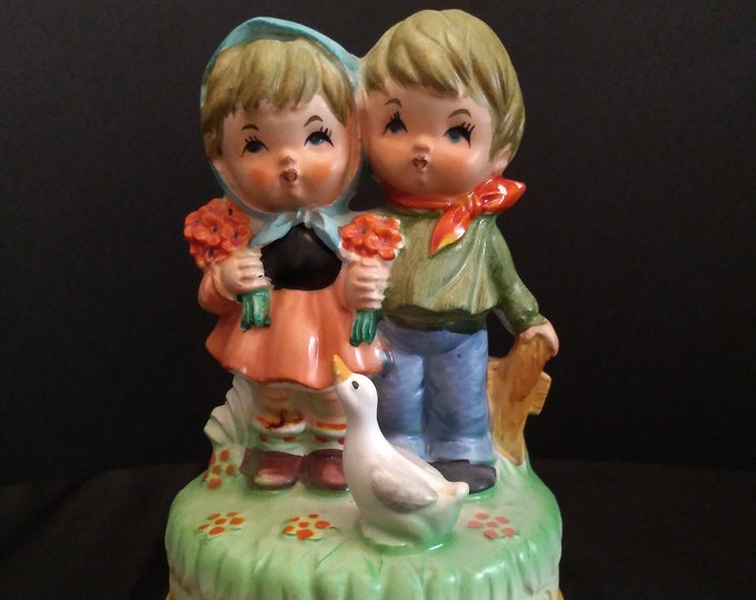 Vintage Ceramic Music Box, Boy and Girl With a Goose/duck, Working - Etsy