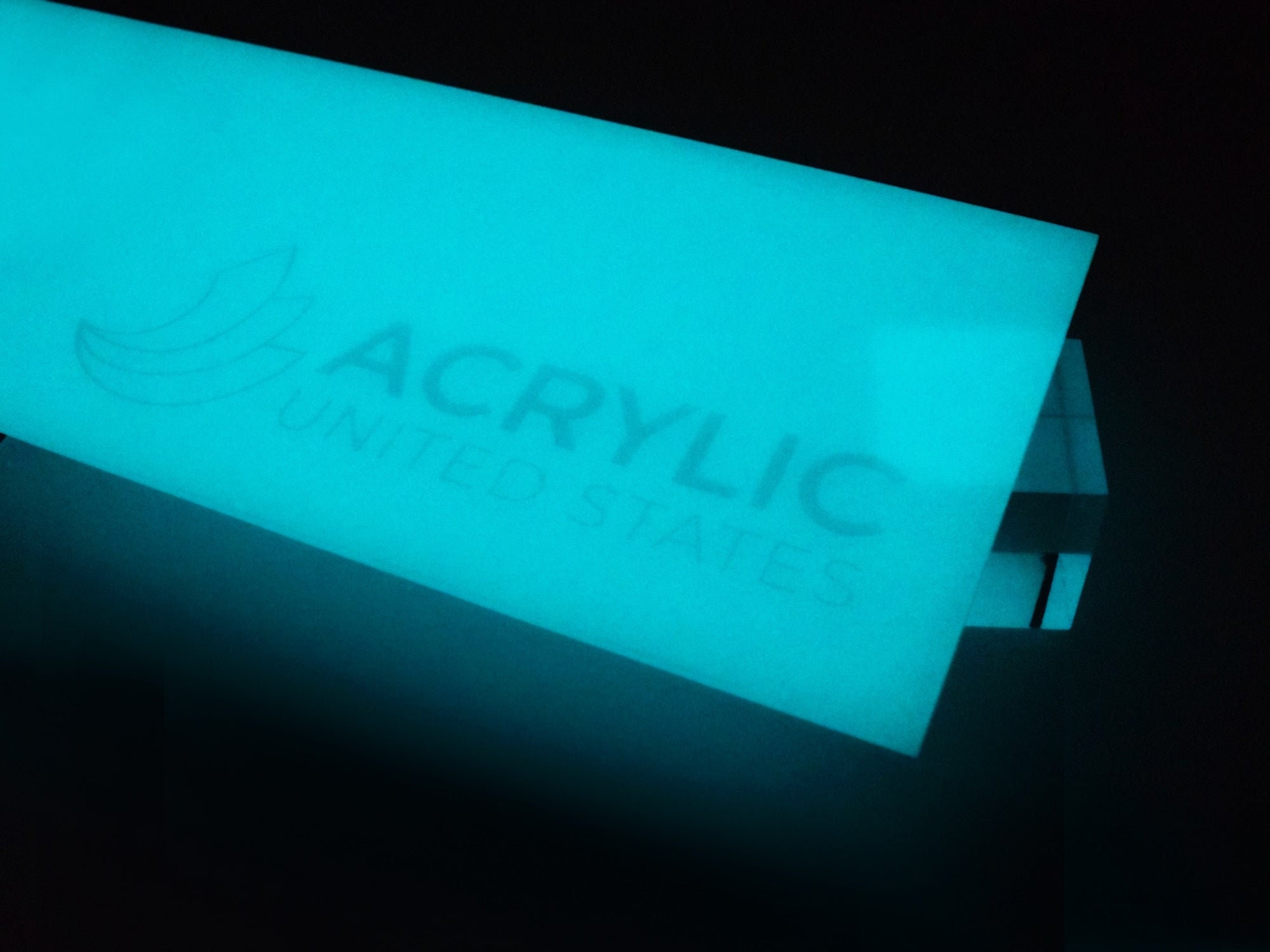 Acrylic Sheet 1/8 Blue Glow in the Dark Translucent Plexiglass Plastic ...