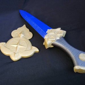 Byleth Crest and Dagger Cosplay Piece - Etsy
