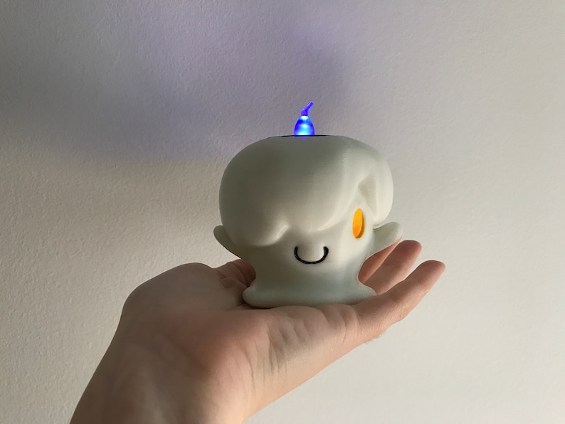 GLOWS in the Dark! Pokemon Litwick Twinkling Light-up Candle Figurine ...