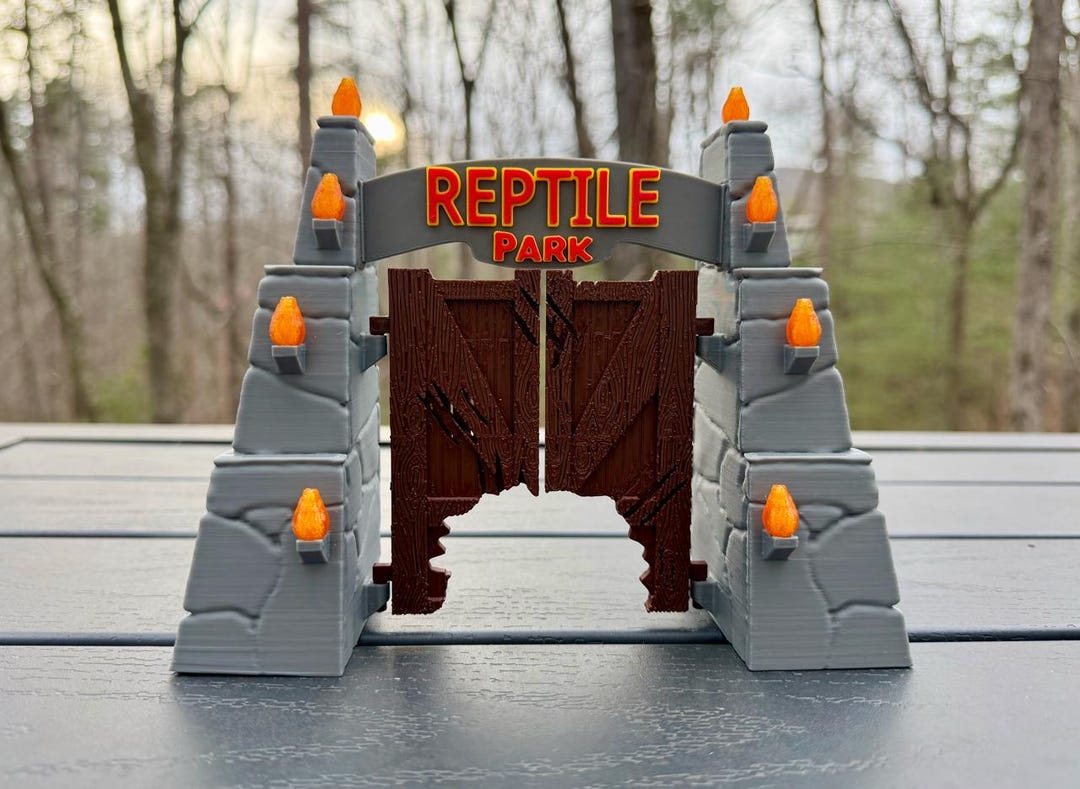 Custom Jurassic Gate | Reptile Park OR Gecko Park for Enclosures ...