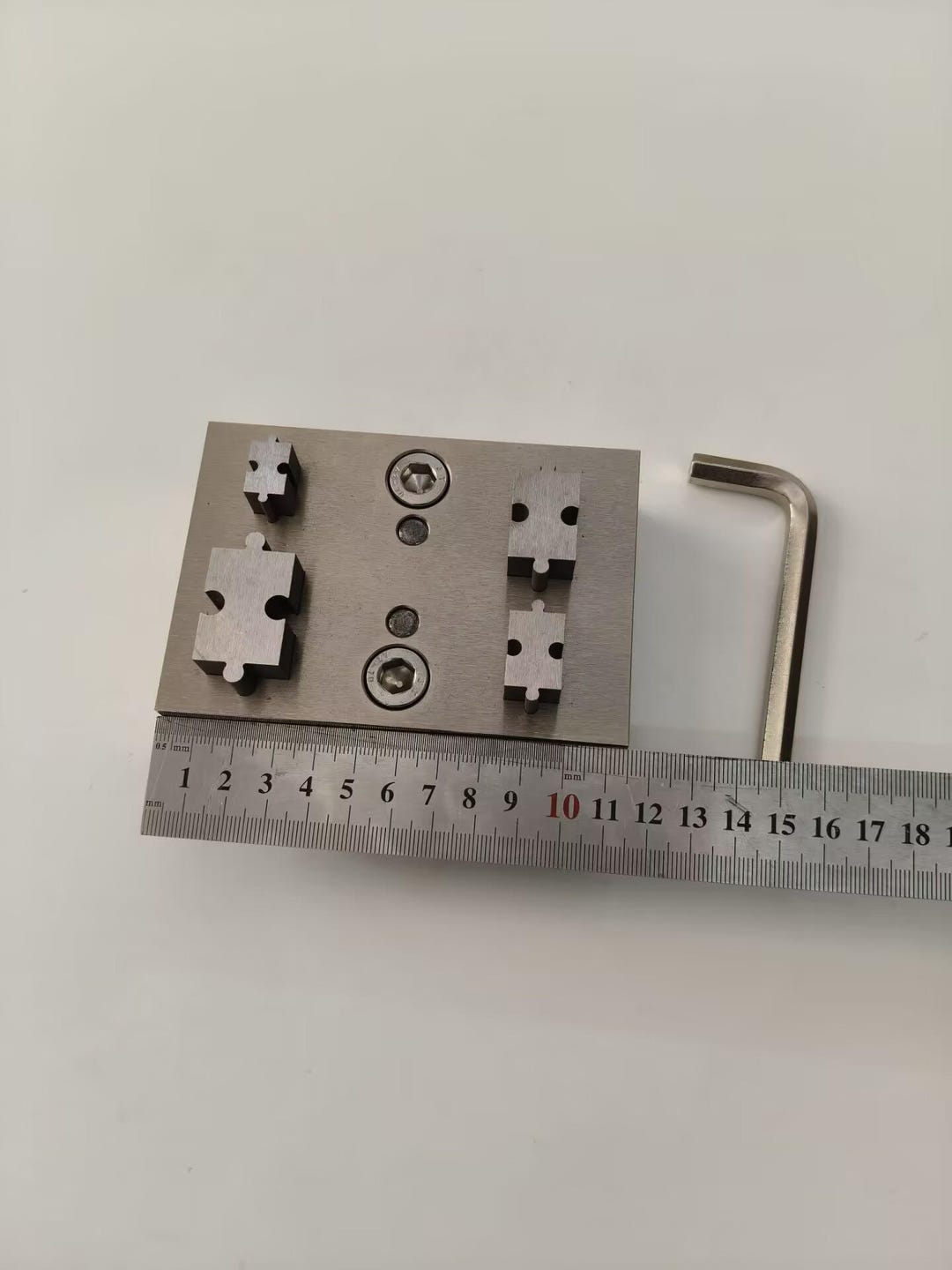 DISC Cutter Puzzles Puzzle Pieces DIES 4 Punches , Jewelry Making Gold ...