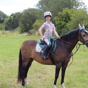 Children's Dark Green Horse Design Riding Set | Equestrian Outfit ...