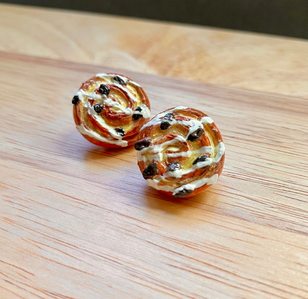 Boysens Bakery Escargot Pastry With Icing Drizzle Pin/brooch - Etsy