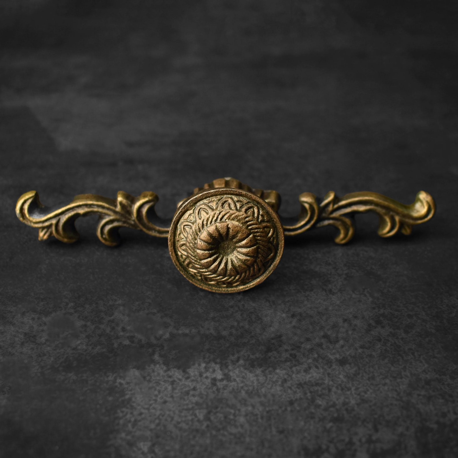 Antique Brass Victorian Cabinet Drawer Pull Handle Antique Kitchen ...