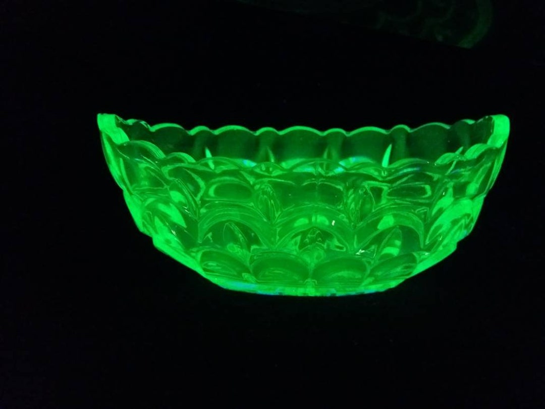Vintage Uranium Glass. Bagley Salisbury-style Glass Boat Vase. Pressed ...
