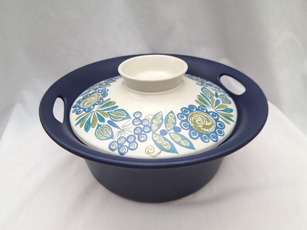 Figgjo Flint Flameware Casserole Floral Ring Pattern Designed by Turi ...
