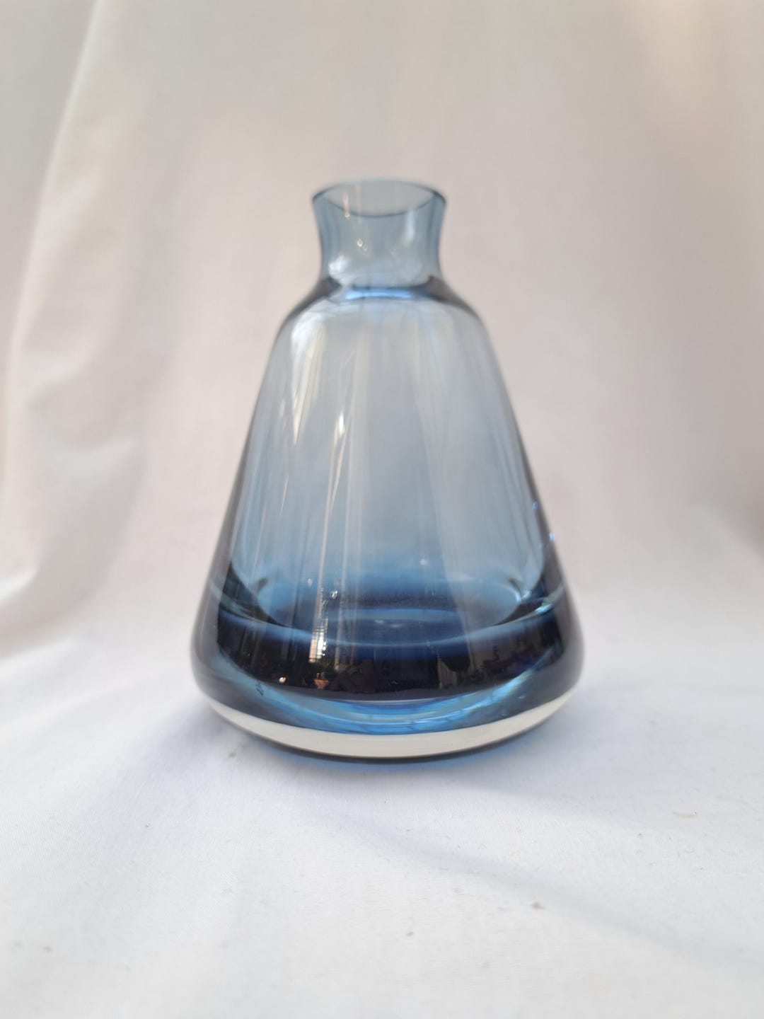 Caithness Glass Conical Braemore Vase Pattern 4085 in Twilight (blue ...