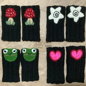 Frog Fingerless Gloves, Hand Warmers Crocheted Frog Mittens, Knit Fingerless Gloves, Handmade ...