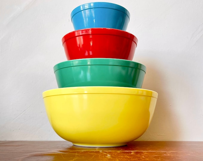 1950’s Pyrex Primary Color Mixing Bowl Nesting Bowl Set Full 4 Piece ...