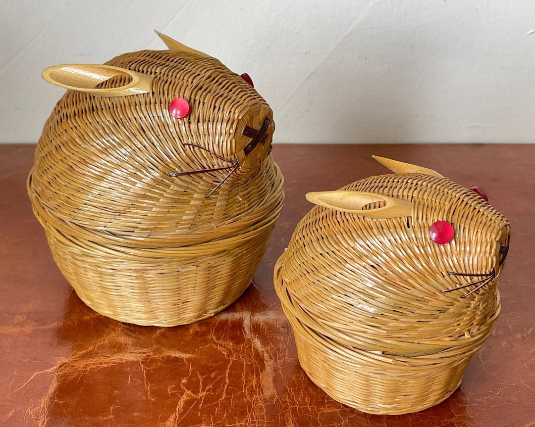 Vintage Rabbit Nesting Baskets Handcrafted Woven Lidded Wicker Bunny ...