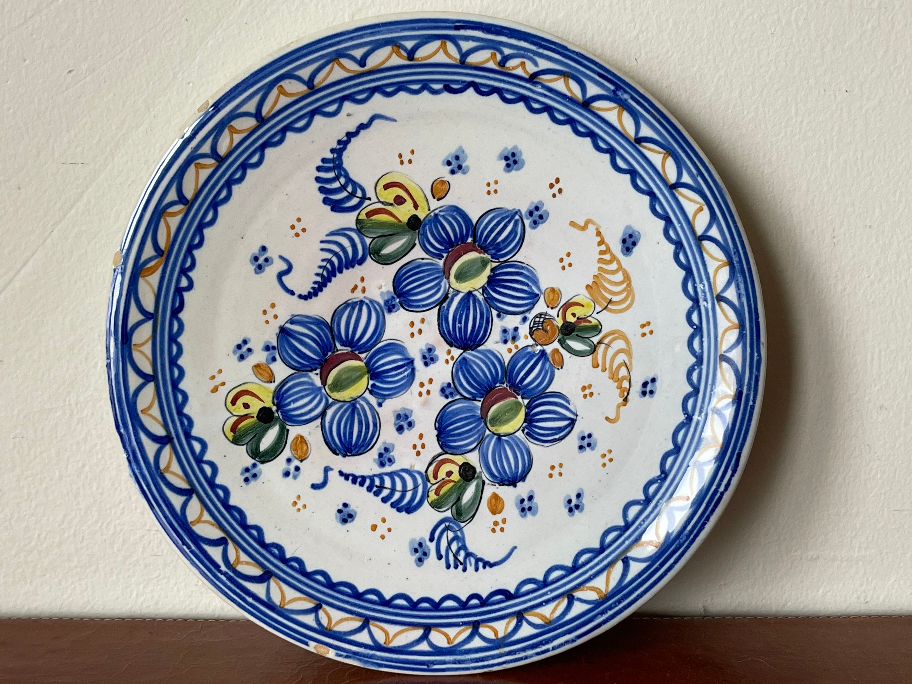 Dining & Serving Plates Kitchen & Dining Barcelona Spain Pottery Wall ...