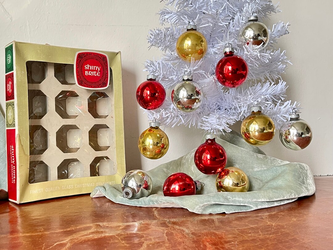 Vintage Shiny Brite Christmas Tree Ornaments Set of 12 - Etsy