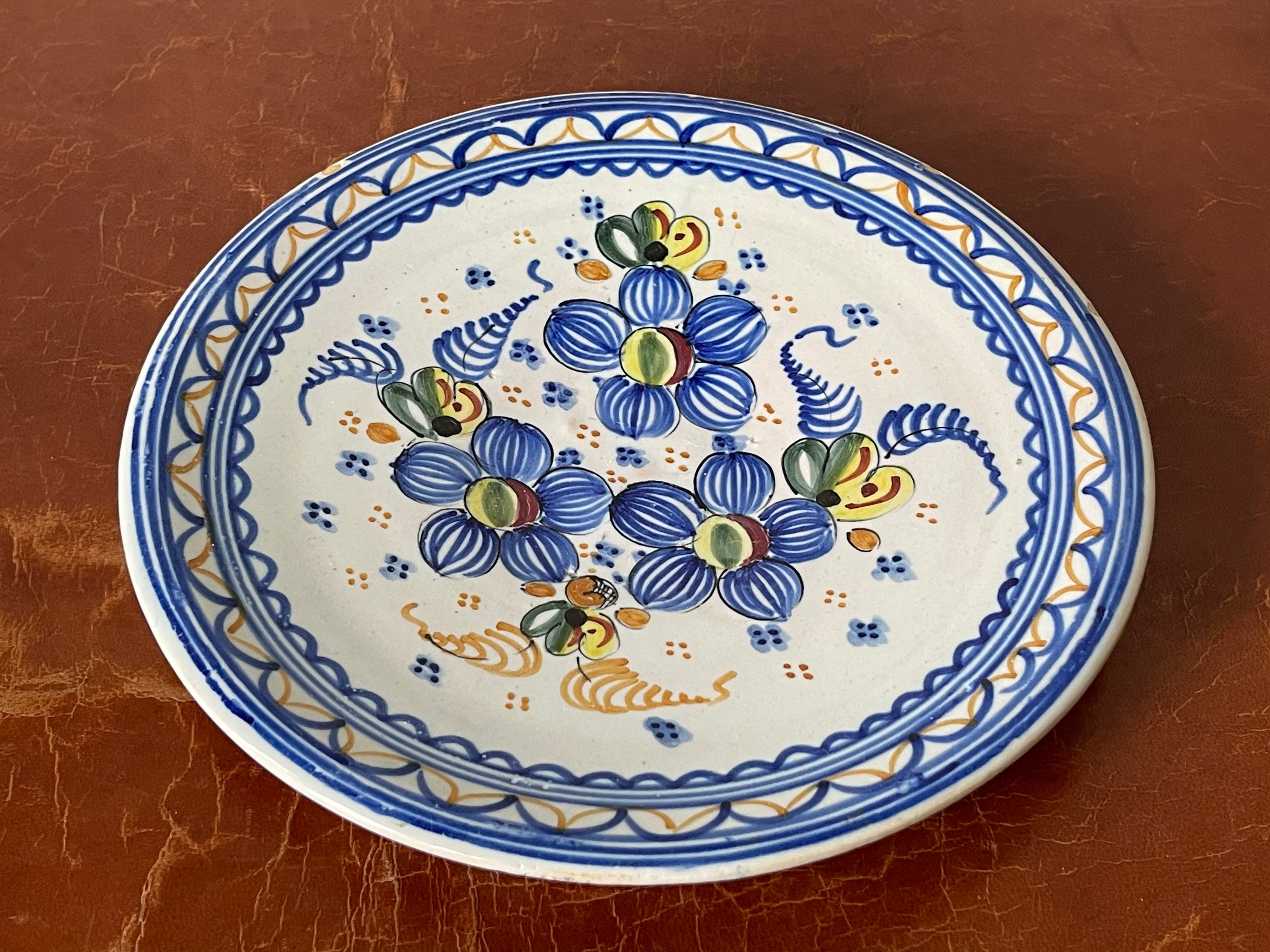 Dining & Serving Plates Kitchen & Dining Barcelona Spain Pottery Wall ...