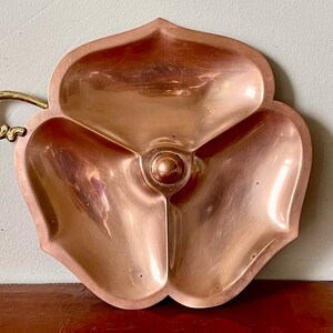 Copper Divided Flower Shaped Serving Tray With Brass Handle 1960s ...