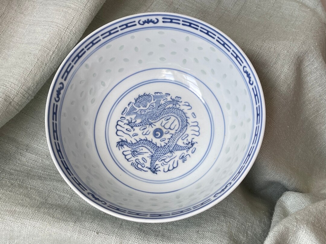 Vintage Chinese Rice Grain Pattern Serving Bowl 1970s Blue and White 5 ...
