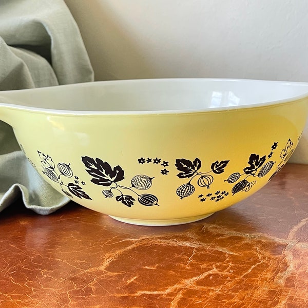 Pyrex Gooseberry - Etsy